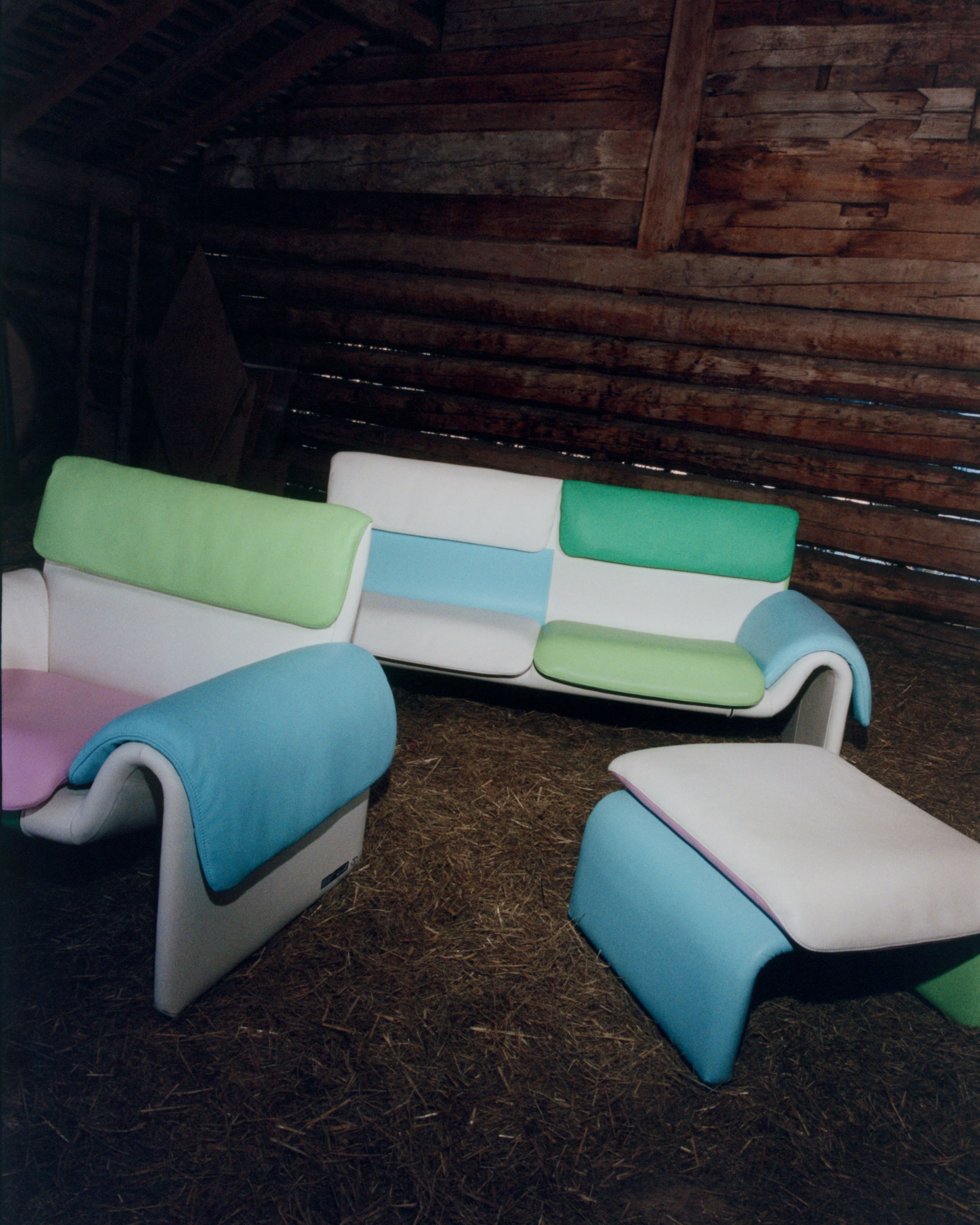 de Sede and PIN-UP HOME launch PIN–UP HOME HARLEQUIN edition of the ...