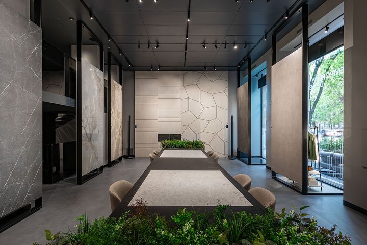 Nuovo look per il Flagship Store Florim a Milano in Foro Buonaparte