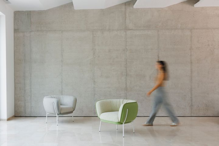 The Owwi collection by Actiu wins a Red Dot Award