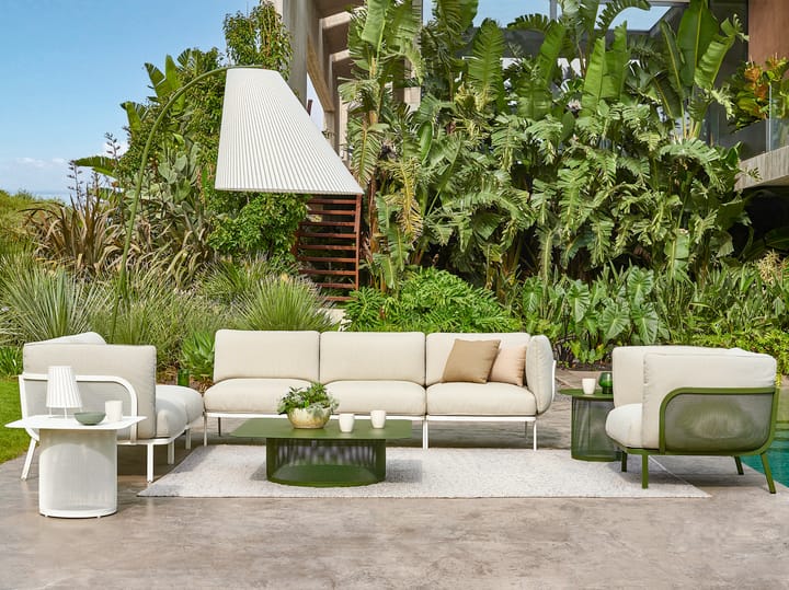 Le nuove collezioni di divani e poltrone Emu nel catalogo 2024