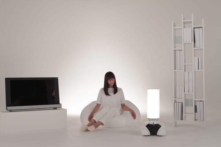 "Hello, Robot. Design between Human and Machine" exhibition at the ...