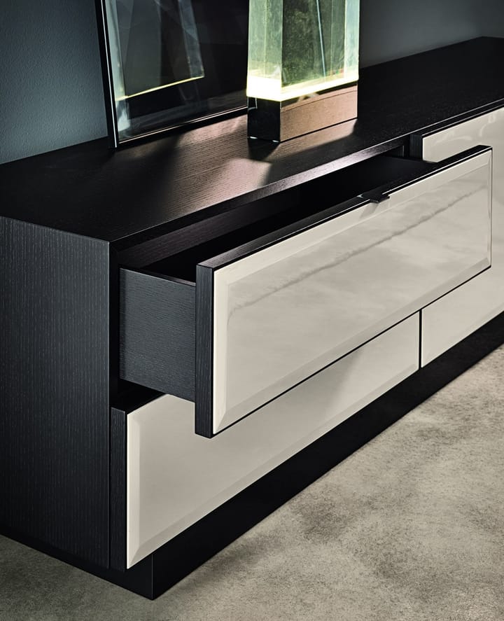 Innovation and continuity for Minotti