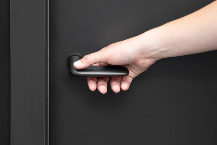 FSB and Foster + Partners launch the 1292 door handle collection