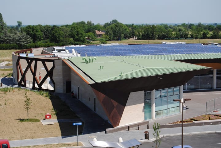 I rivestimenti in metallo Alutek per una importante realizzazione