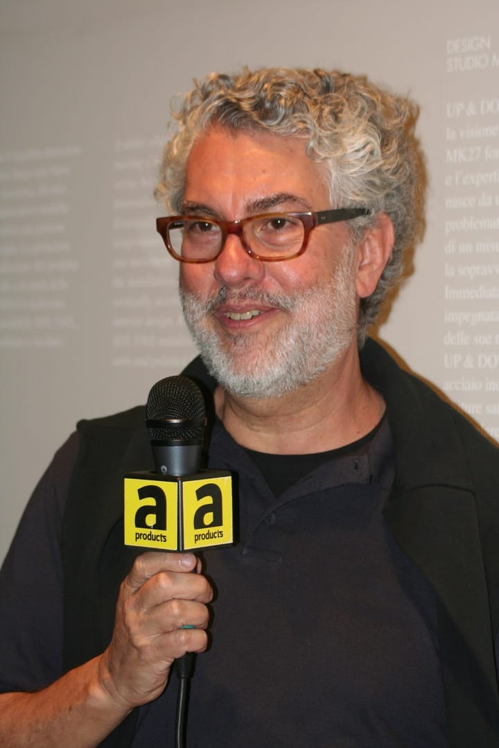 Stainless steel and gel: the tap designed by Marcio Kogan