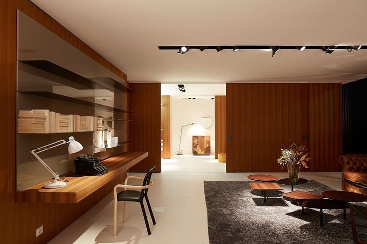 Delicate harmony of contrasts for Porro Collections