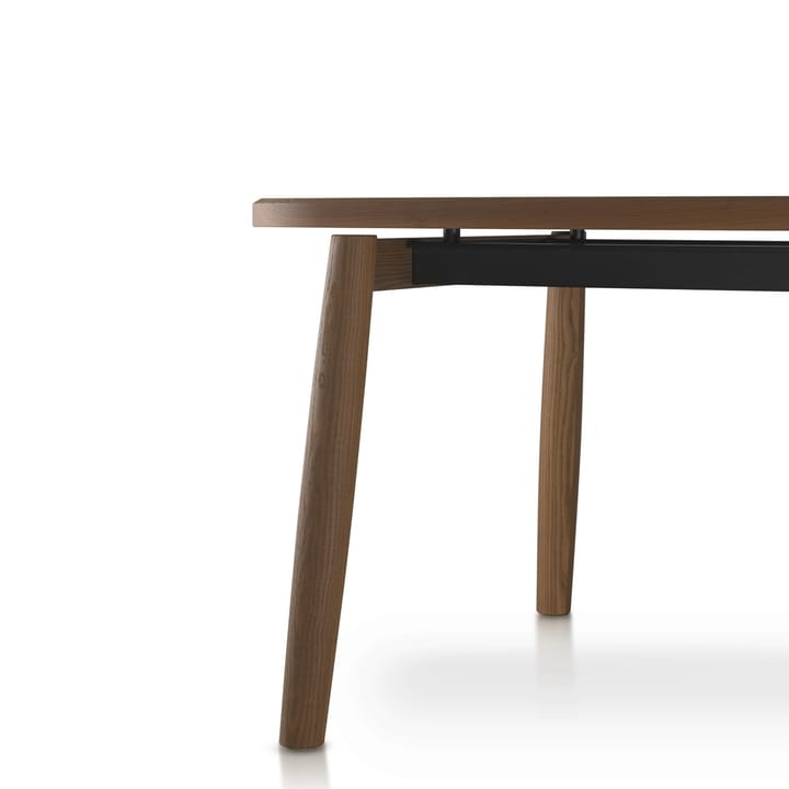 Delicate harmony of contrasts for Porro Collections