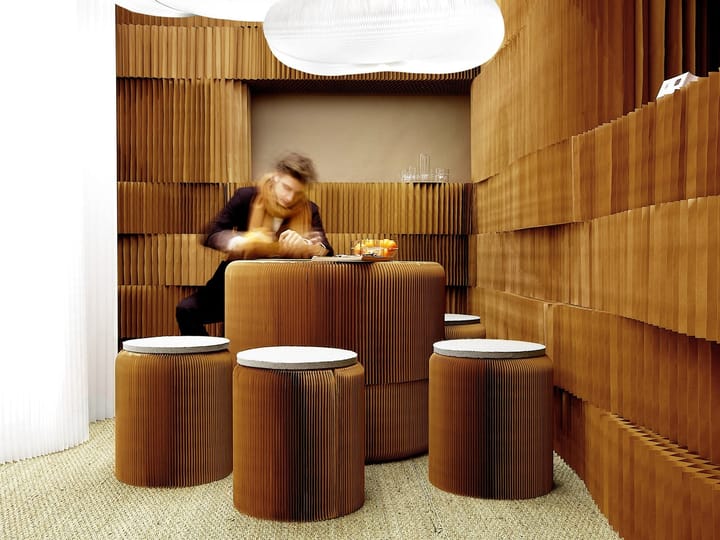 The art of sharing an idea. Paper work tables by molo debuts at M&O