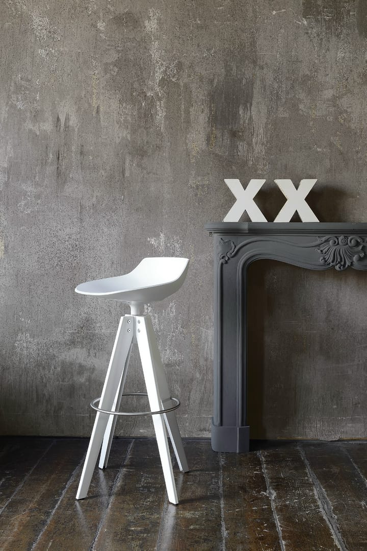 MDF Italia renews its latest collections