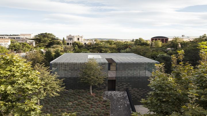 Flexbrick, the revolution of ceramic surfaces