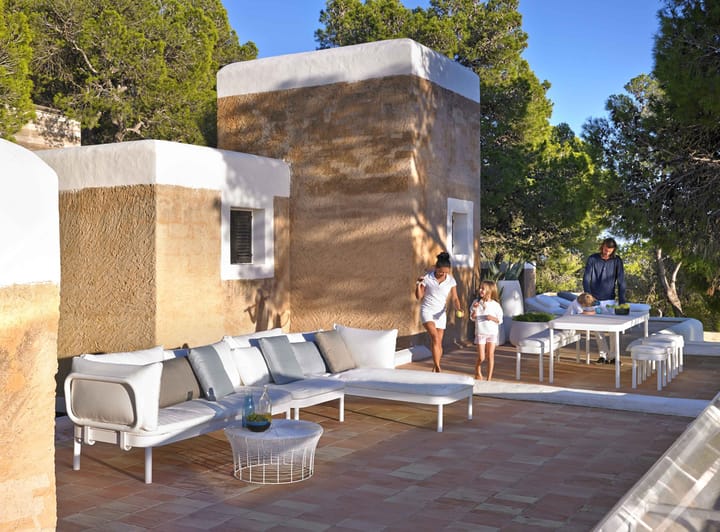 Aram collection, Essential Design