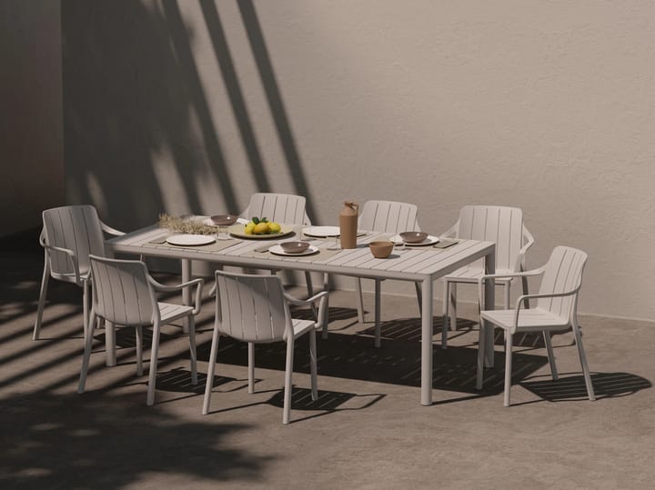 The Maximo outdoor modular sofa by Nardi at NeoCon 2024