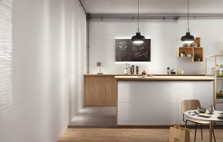 The decorative strength of white