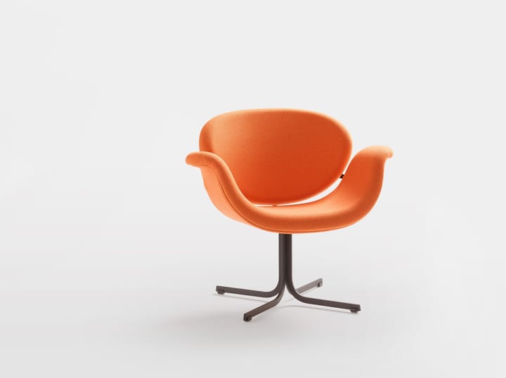 Artifort unveiled novelties in Milan