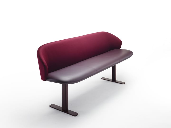 Close Bench by Arco