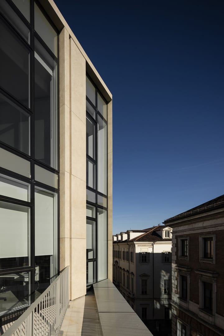 Cotto d’Este per i nuovi uffici del Gruppo Reale Mutua a Torino