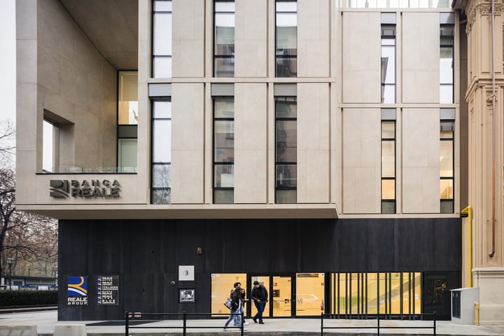 Cotto d’Este per i nuovi uffici del Gruppo Reale Mutua a Torino