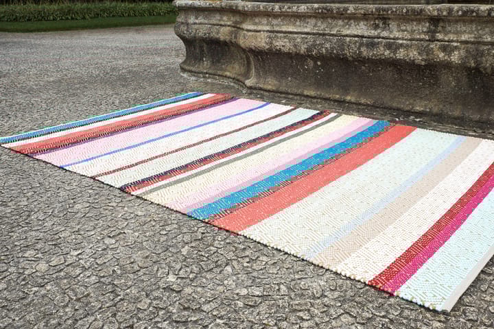 Sugo Cork Rugs: the return to the essential elements