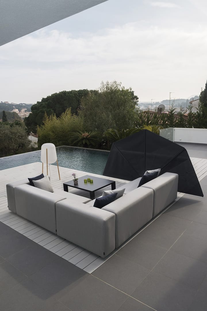 Remembering summer: Dorm by Calma