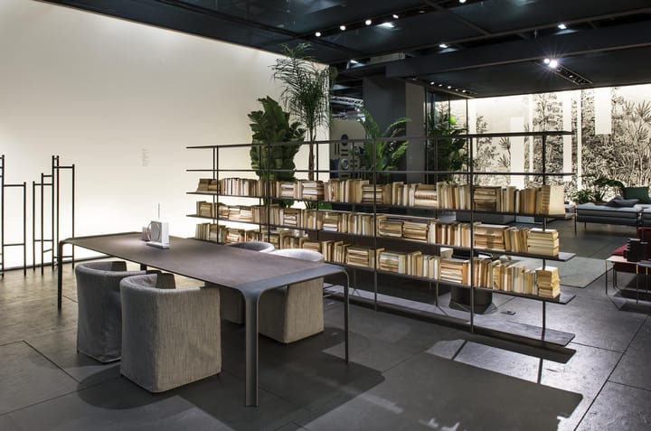 Living Divani: Relaxed Atmosphere Between Dream and Reality