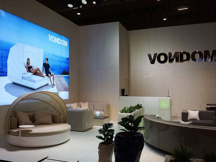 Vondom, from Cologne to Paris