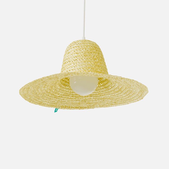 DAM introduces the CELESTE table, ALICE chair, SARA lamp, and NEL ...