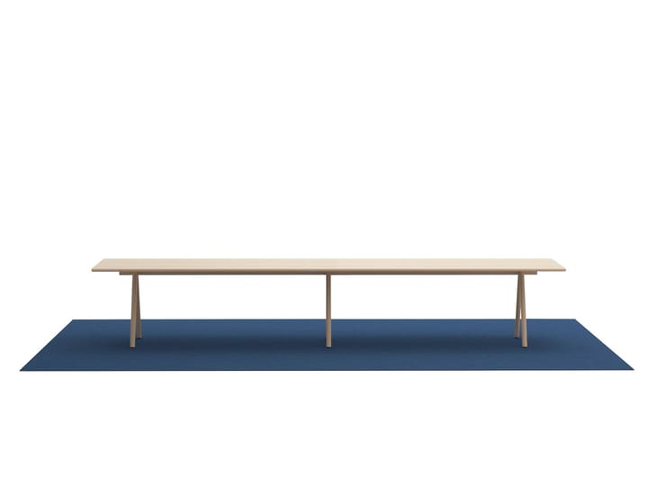 HOWE Introduces its Height-Adjustable Meeting Table at NeoCon