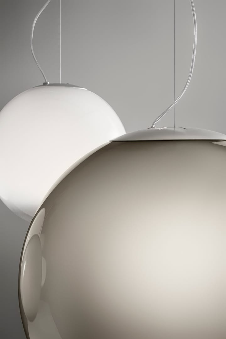 Cerchi + sfere. Le lampade Panzeri