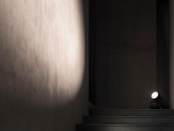 Minimal and Sculptural Light