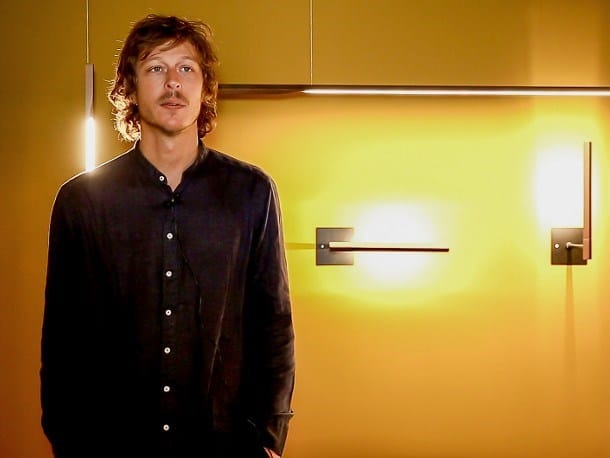 A Slender Graphic Mark Conceals the Light Source