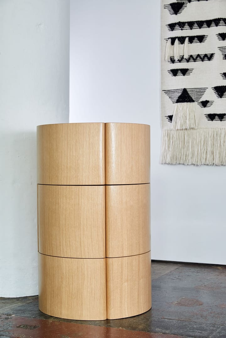 Column Collection: An Architectural Exercise