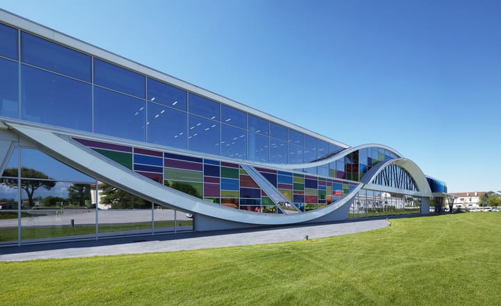 Facciate caleidoscopiche per la nuova sede Danieli Automation