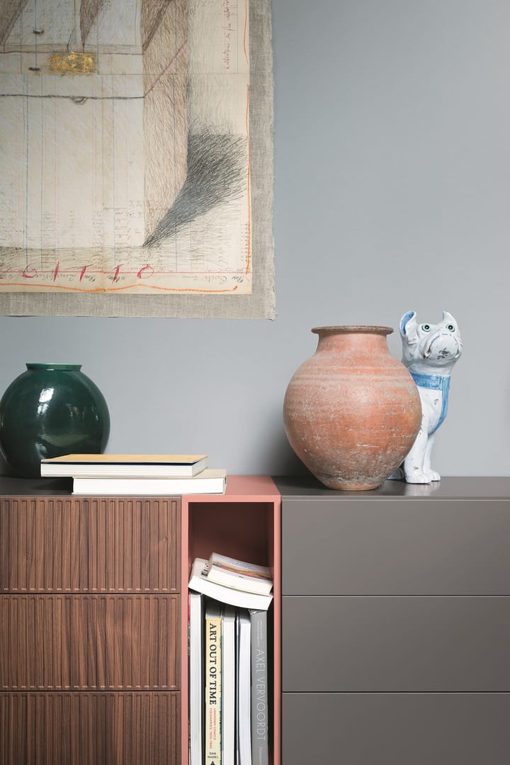 Easy System: When Living-Room System Invades the Bedroom