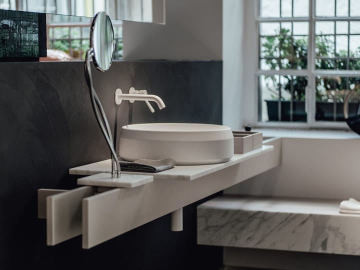 The Architecture of the Bathroom According to Agape