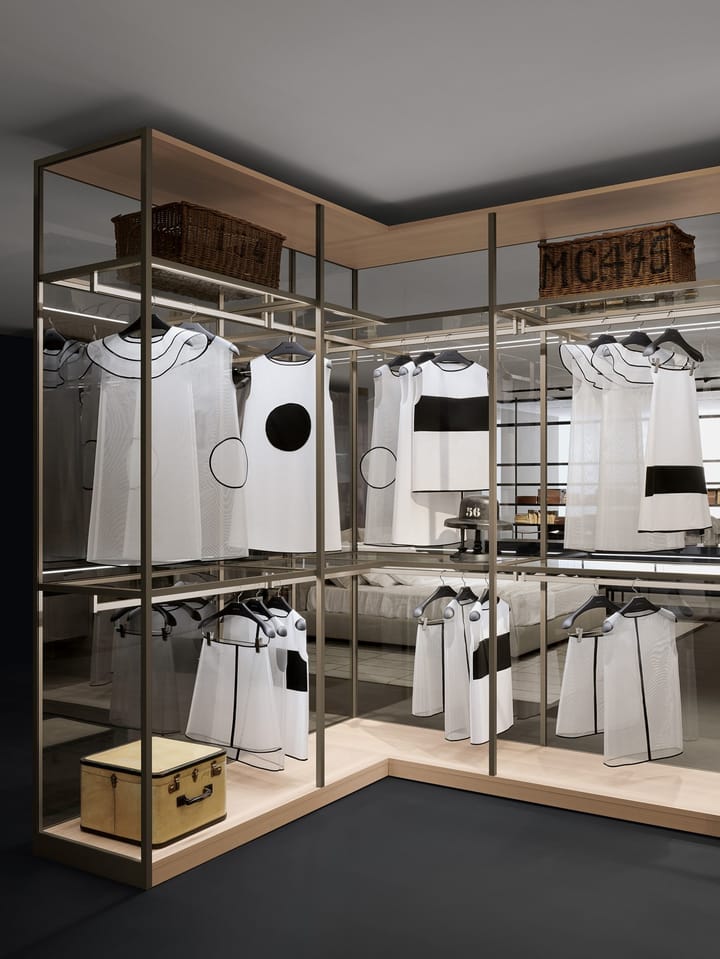 Storage by Porro: Rationality and Functionality