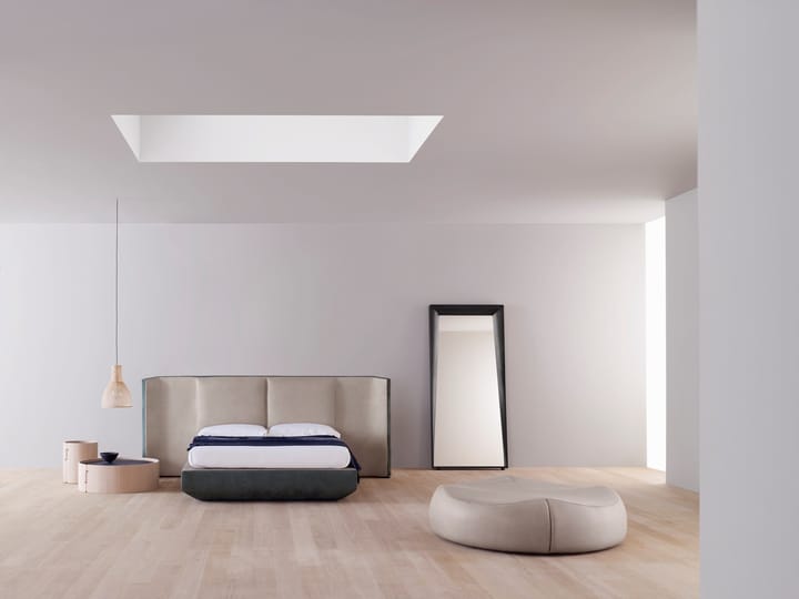 Panis. Colors, Shapes, Smells, Flavors