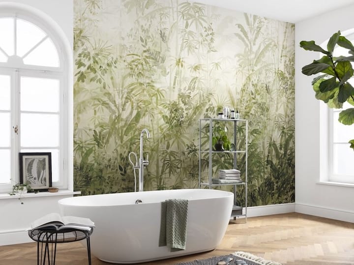 Delicate details, subtle colour nuances and extravagant patterns