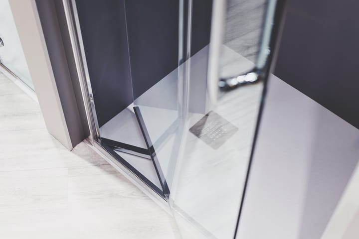 ETO Infold, il box doccia salvaspazio