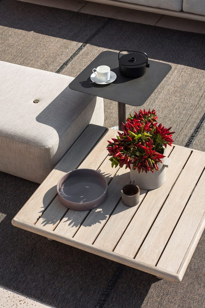 Outdoor Roda. Soft Shapes and Matching Materials