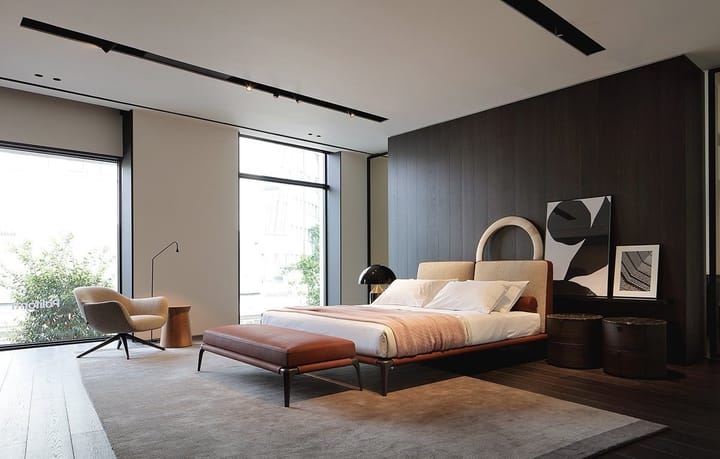 The New Arrangement of the Poliform Showroom in Milan