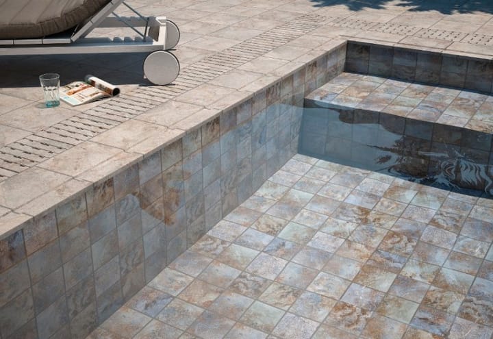 Ceramic Solutions for the Swimming Pool Area