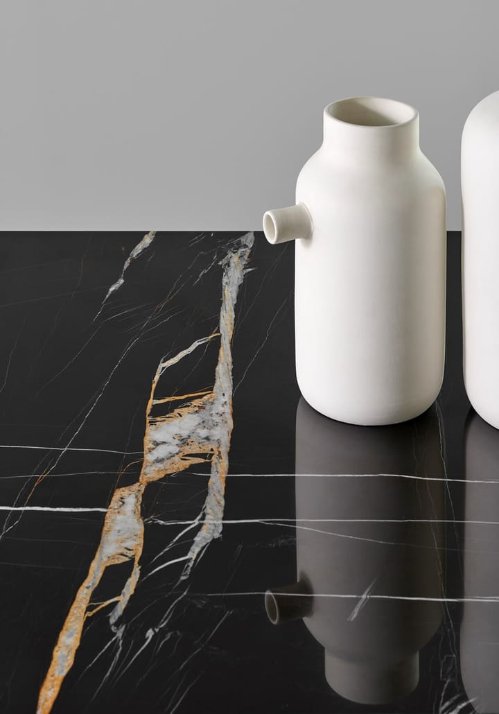 Sobriety, Rigour and Experimentation. The New Porro Collection