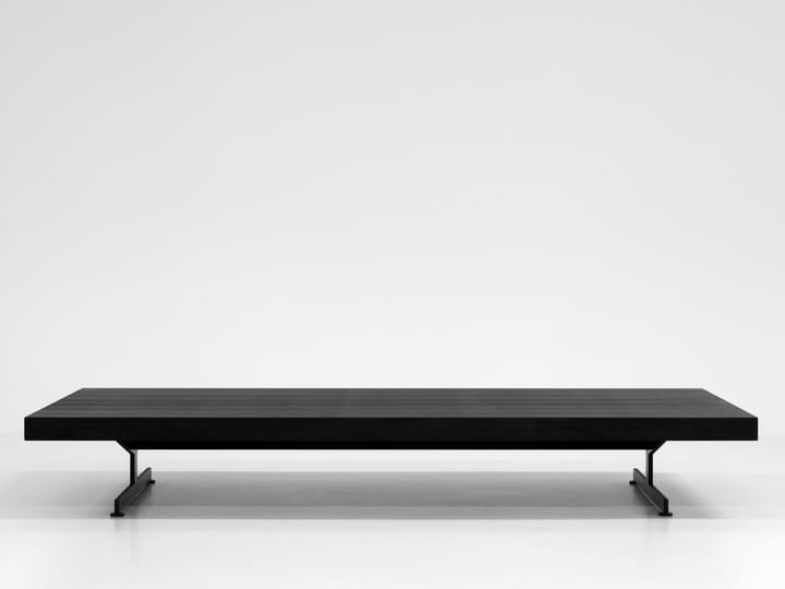 Sobriety, Rigour and Experimentation. The New Porro Collection