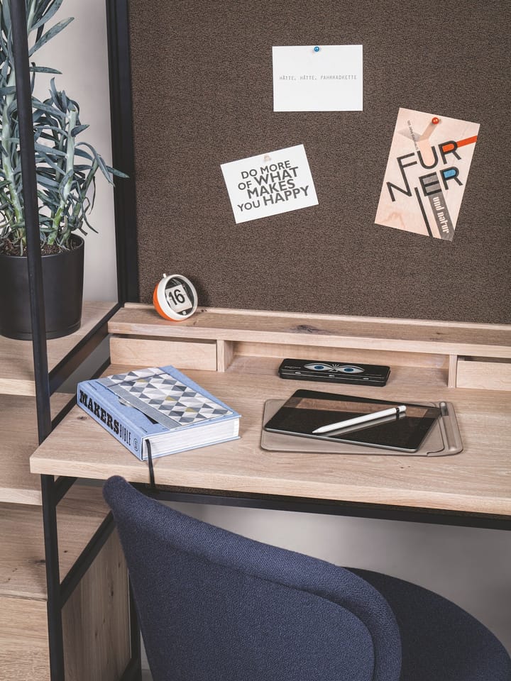 Practical, versatile and undeniably sensuous – the BC 06 RooM 68 ...