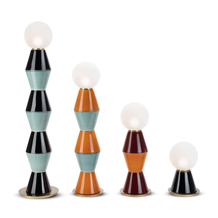 Pure Geometries in Colorful Ceramic