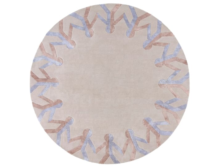 Paper & Stone: The Beauty of Simplicity