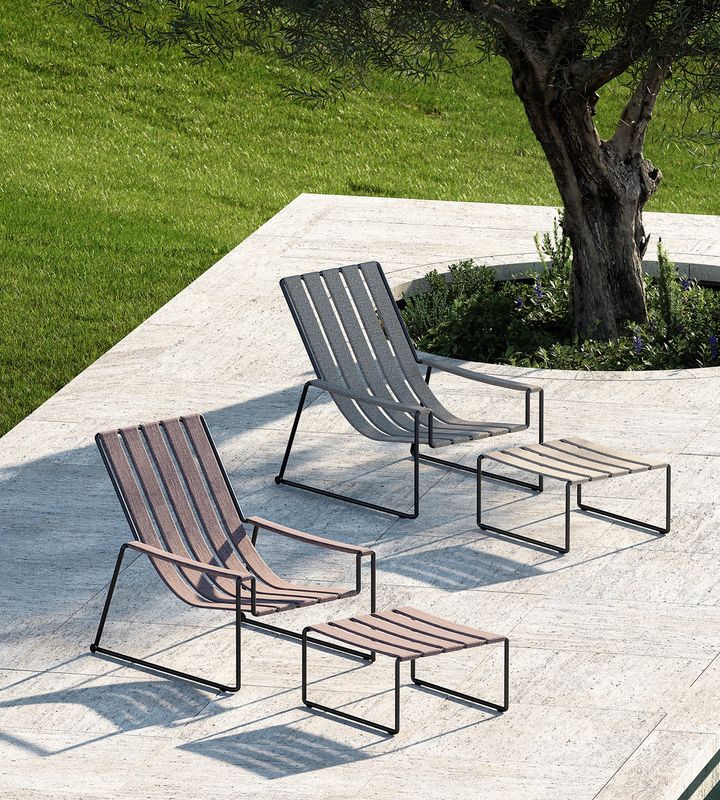 Lightness and Functionality. Strappy by Royal Botania