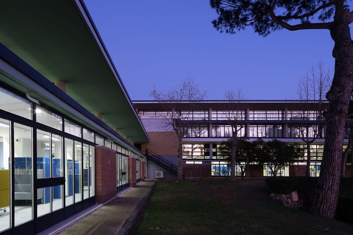 Performance iN Lighting for the Olivetti Factory in Pozzuoli