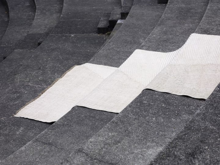 From Textiles to Wallcoverings. The Decorative Universe of Karpeta ...