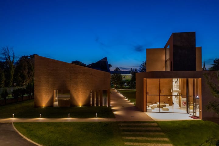 Luce&Light systems for the John Felice Rome Center Campus